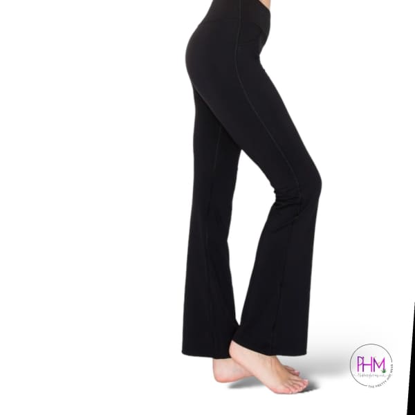 Betty Crossover Flare Leggings 🖤 The Pretty Hot Mess