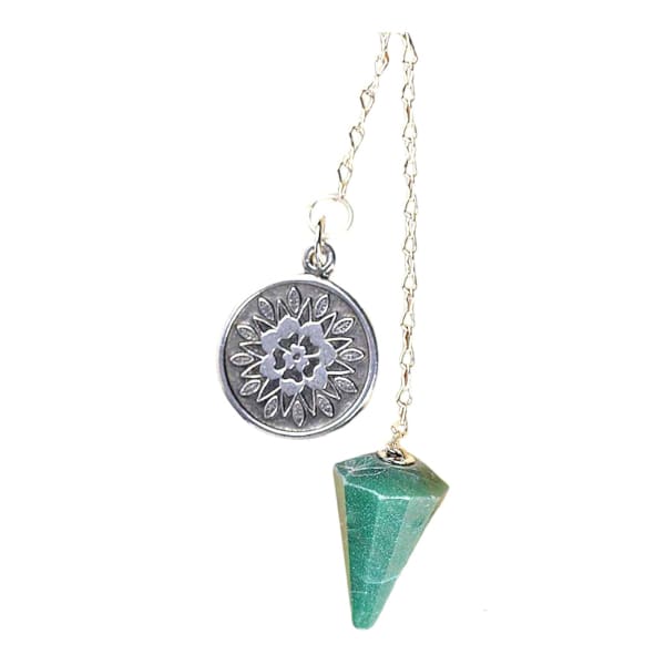 *Pendulum Magick The Pretty Hot Mess